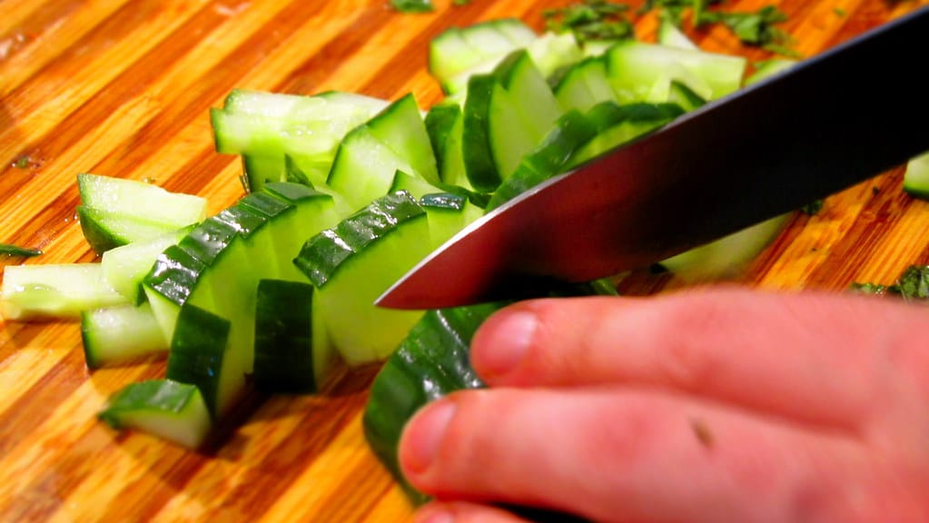 CUTTING TECHNIQUES IN CHINESE COOKING - Cooldesichinese